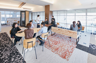 株式会社 YSK e-com 様 - 本社新館新設 事例紹介 - オフィス分野｜内田洋行